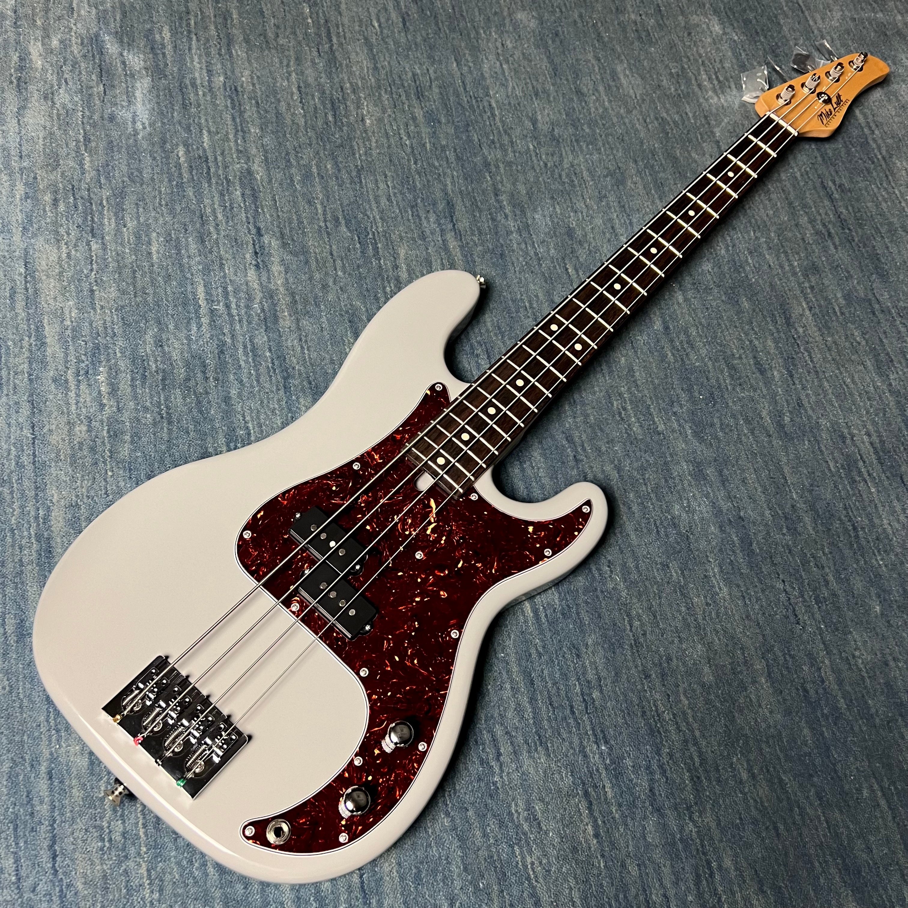 P4 Custom – Mike Lull’s Guitar Works Inc.